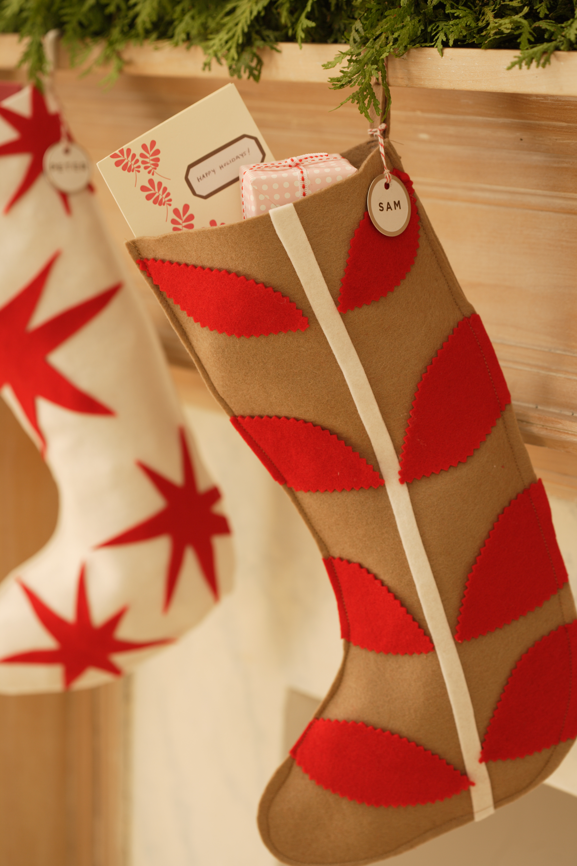 18 DIY Christmas Stockings How To Make Christmas Stockings Craft 